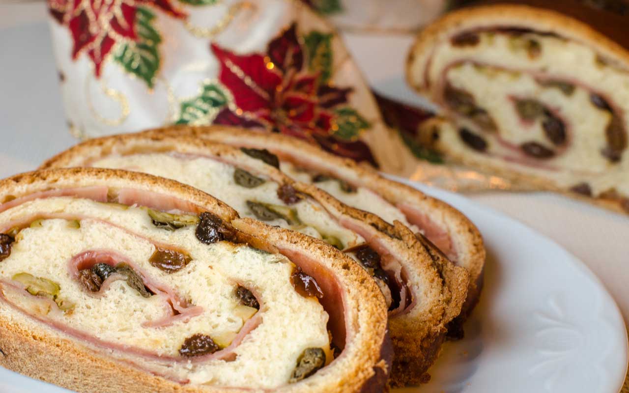 Traditional Venezuelan Food - A Local’s Guide to the Country’s Most ...