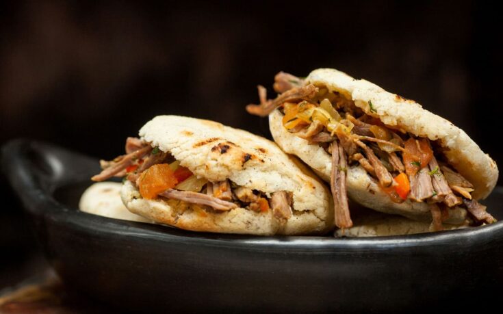 17 Most Popular Colombian Foods To Try
