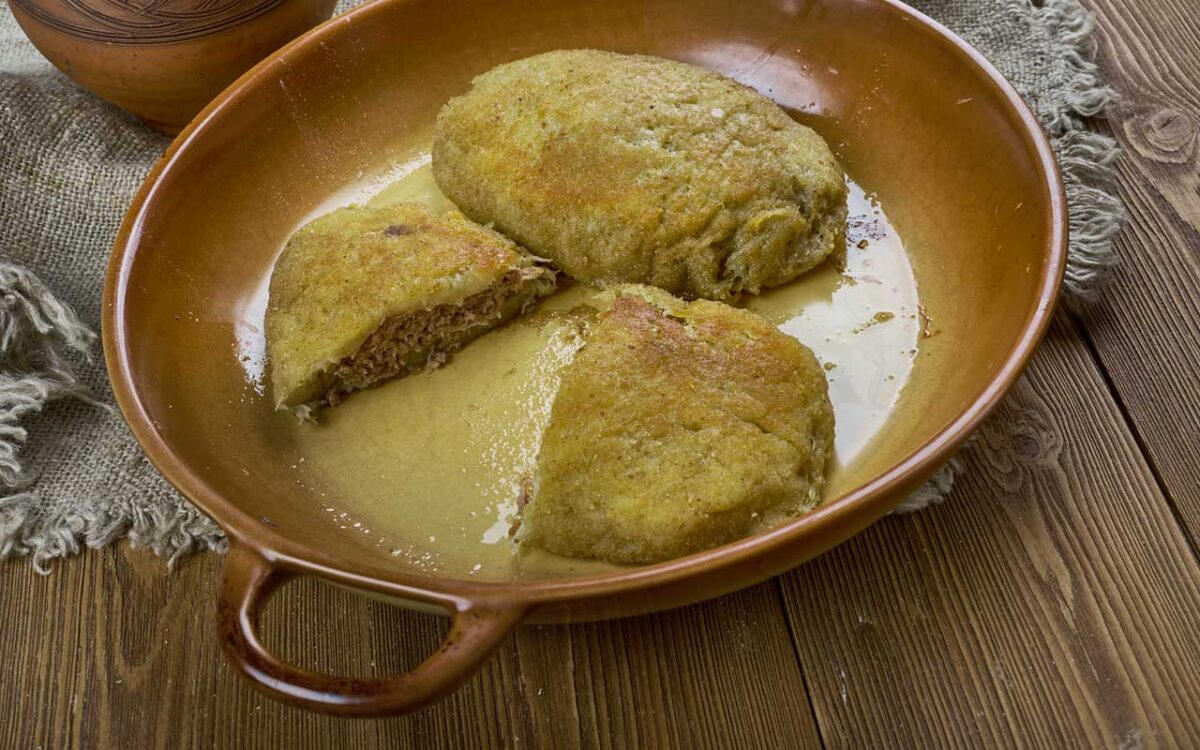 Belarusian Food: 15 Traditional & Popular Dishes and Drinks to Try in ...