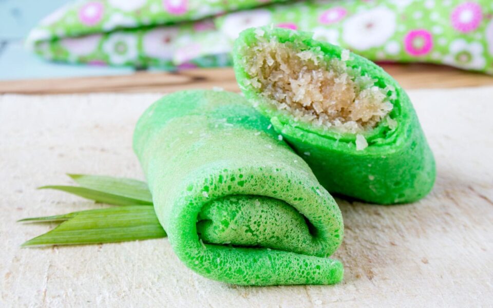 18 Most Popular and Traditional Indonesian Desserts