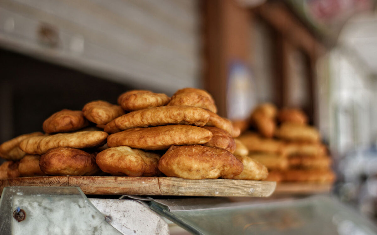 Tunisian Food – 15 Popular & Traditional Dishes to Try