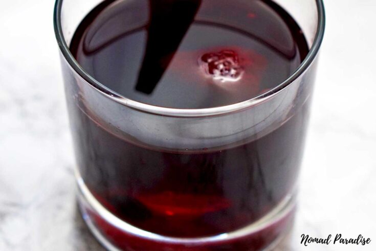 Popular Kompot Recipe (Homemade Juice) from Russia and Eastern Europe