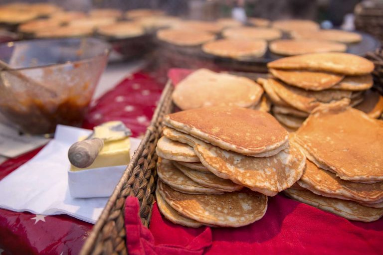 14 Popular Norwegian Desserts You Should Try in Norway - Nomad Paradise