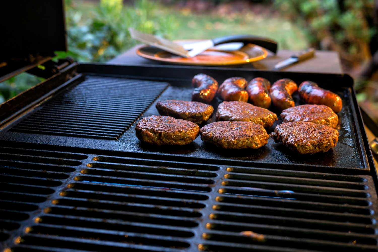 Australian Food Guide - 15 Classic Dishes to Try Down Under