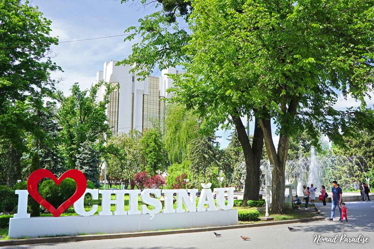 24 Photos of Chisinau, Moldova, that Will Make You Want to Visit Today