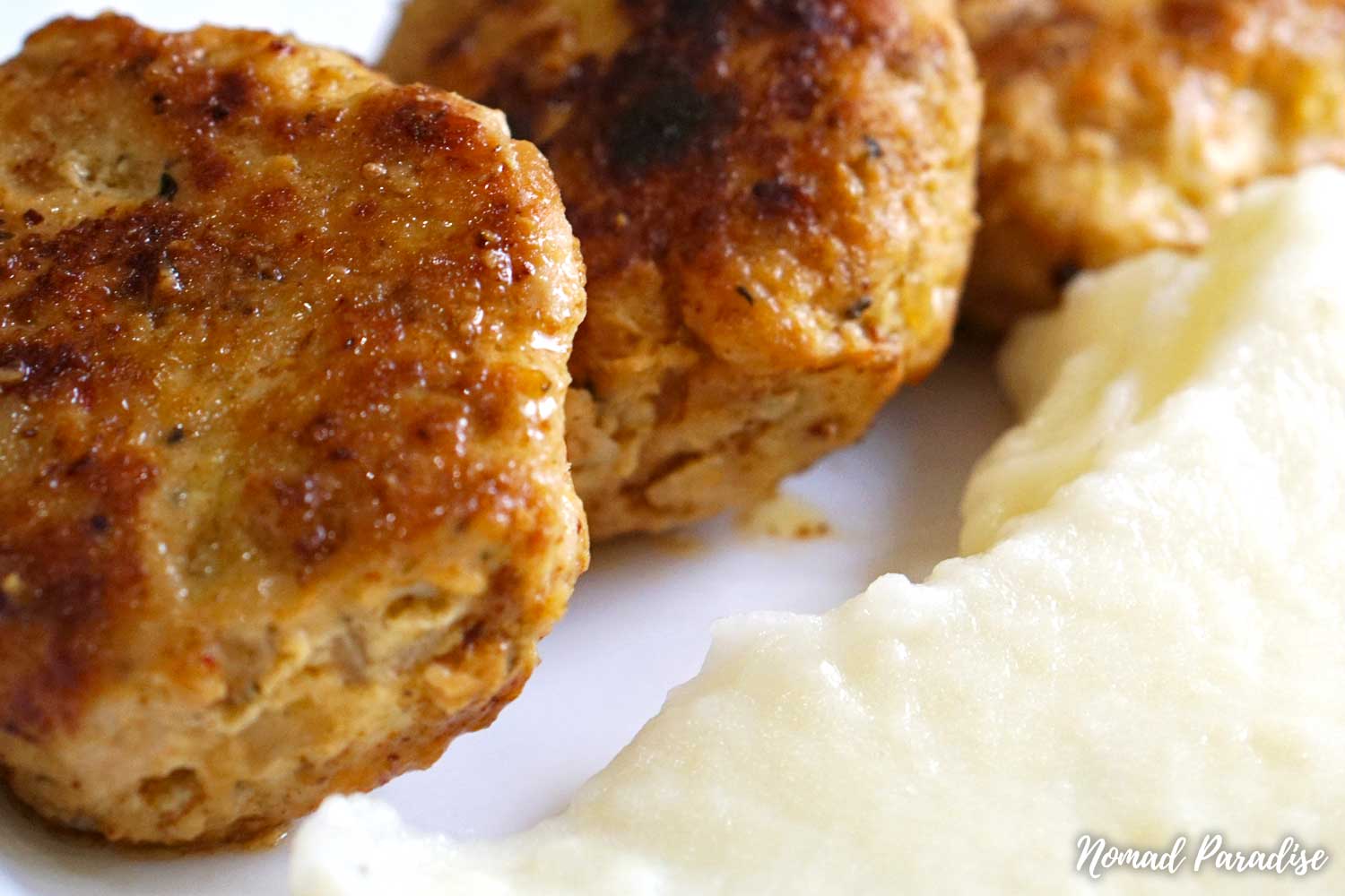 Delicious Moldovan Pirjoale / Russian Kotleti Recipe - Nomad Paradise