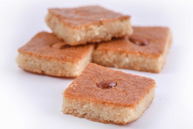 19 Egyptian Desserts You Need to Try