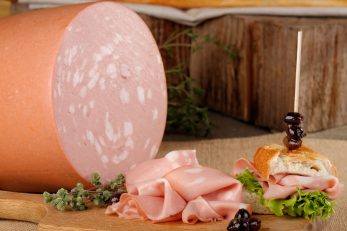 21 Italian Meats to Try (Salumi Guide) - Nomad Paradise