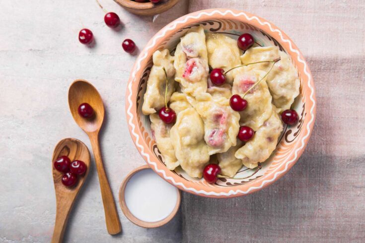 21 Ukrainian Desserts You Need to Try - Nomad Paradise