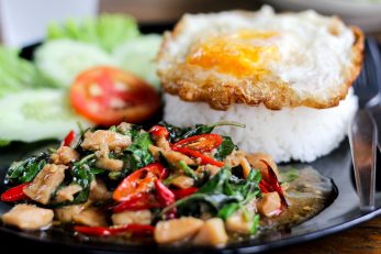 20 Thai Foods You Need to Try - Nomad Paradise