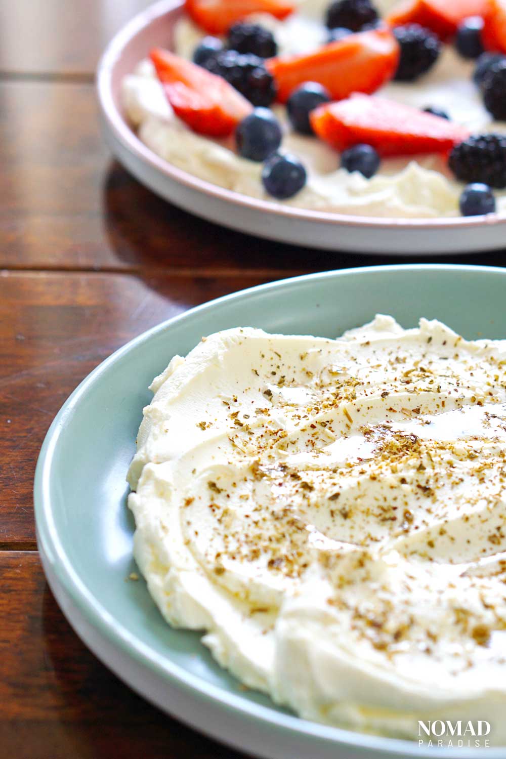 Lebanese Food: 17 Popular and Traditional Dishes