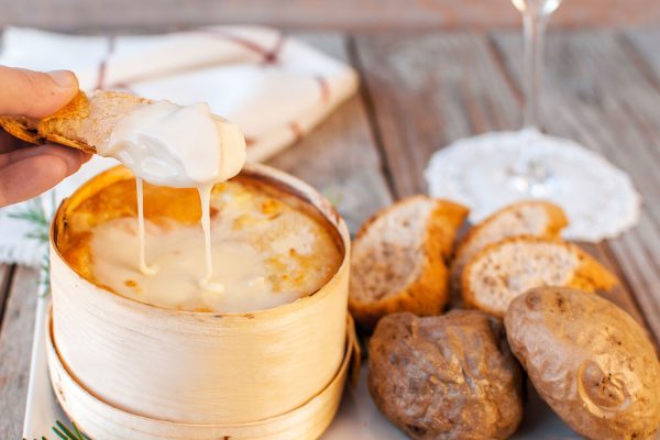 20 French Cheeses You Should Absolutely Gorge on in France - Nomad Paradise