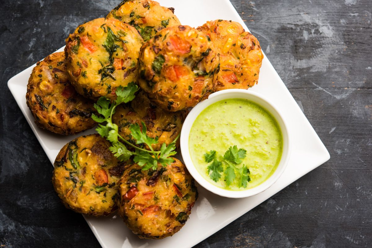 20 Indian Snacks to Savor the Heat and Spice of India in Bite-Sized Form