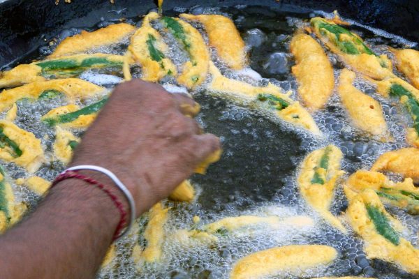 20 Indian Snacks to Savor the Heat and Spice of India in Bite-Sized Form