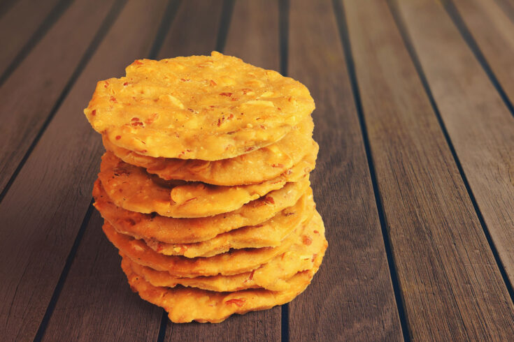 20 Indian Snacks to Savor the Heat and Spice of India in Bite-Sized Form