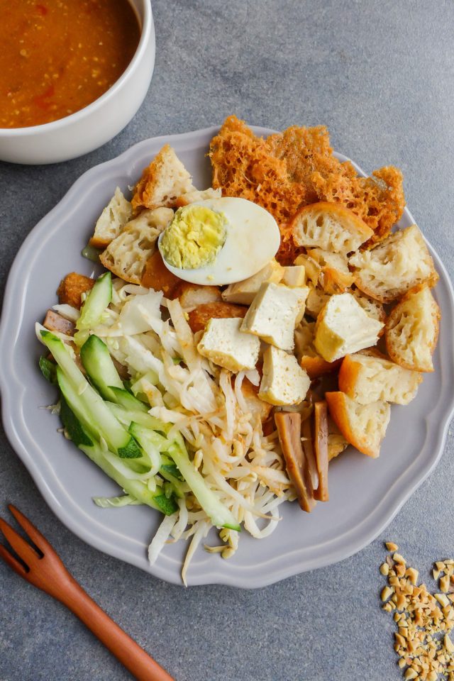 20 Mouthwatering Foods to Try in Singapore - Nomad Paradise