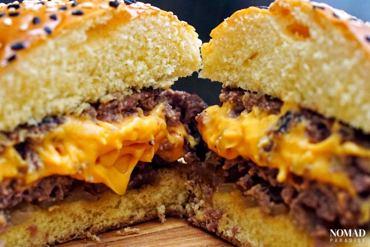Mouthwatering Minnesota Juicy Lucy Burger Recipe