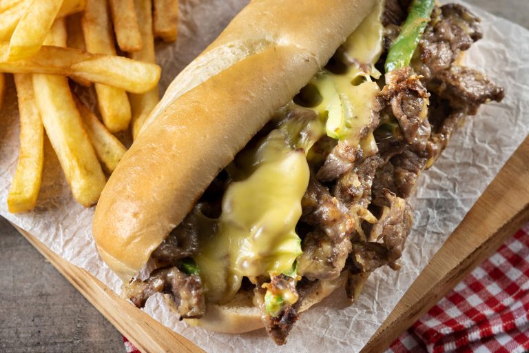 American Food at Its Most Indulgent - 20 Iconic Dishes from Across the ...