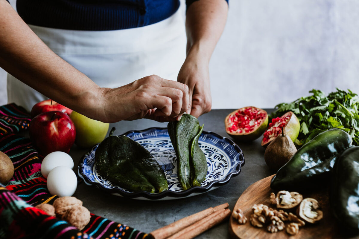 Mexican Spices - 21 Chilies, Seeds, Herbs, and Salts that Add the Wow ...