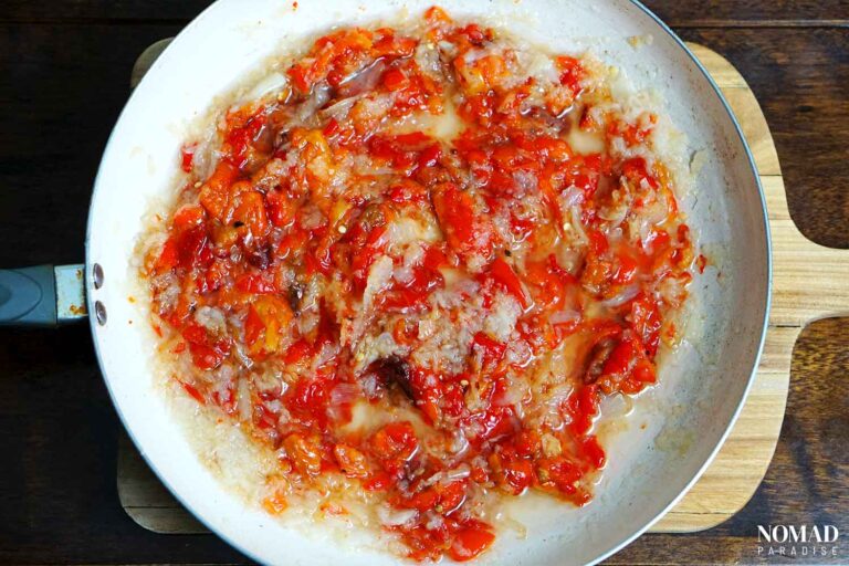 Zacusca Recipe (Roasted Eggplant and Bell Pepper Spread from Romania ...