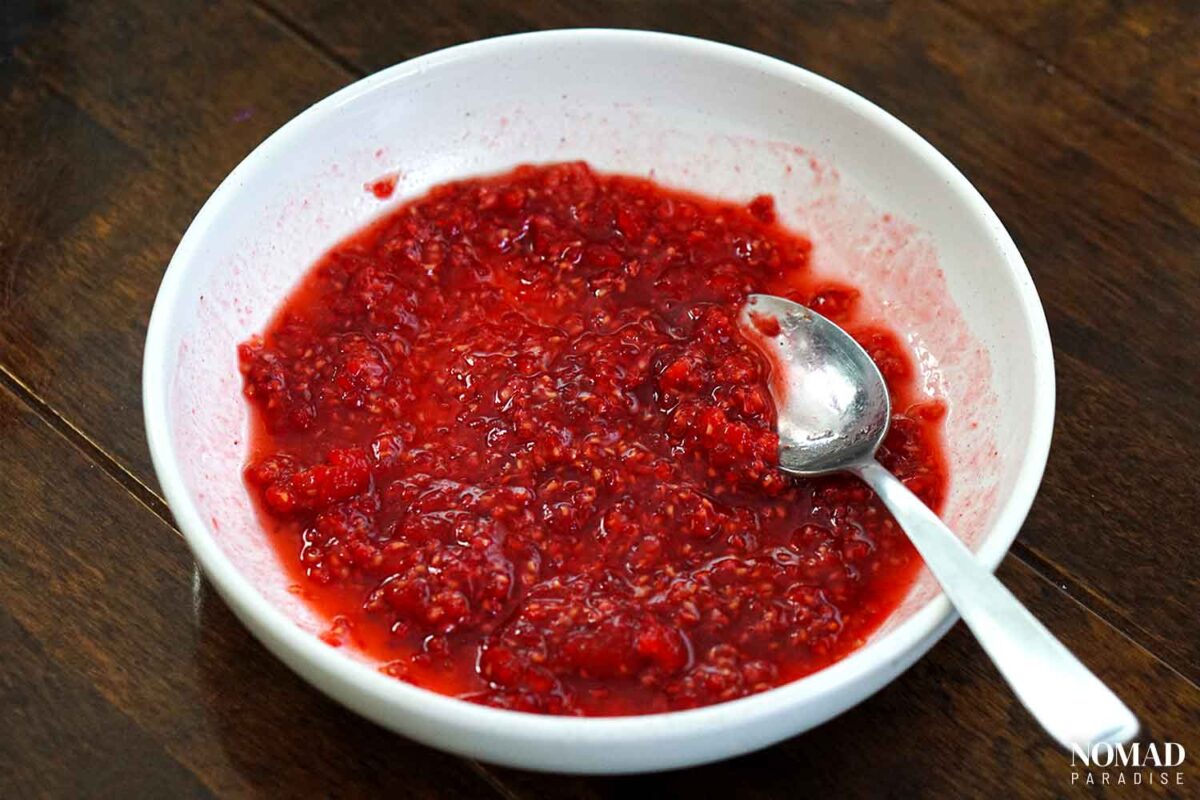 Tart and Creamy Scottish Cranachan Recipe